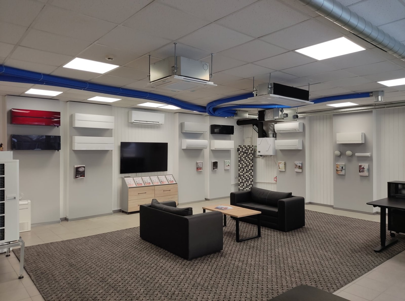 Apie mus - lossnay.lt